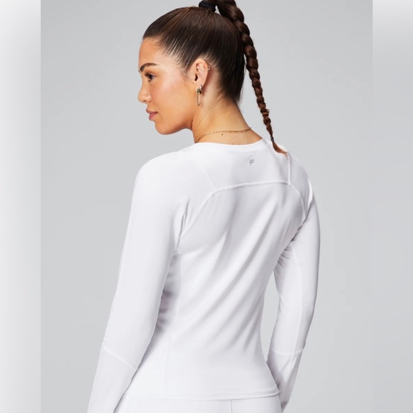 Fabletics | Tops | Fabletics Phoenix Lite Top Size 2x Classic Whiteblk ...